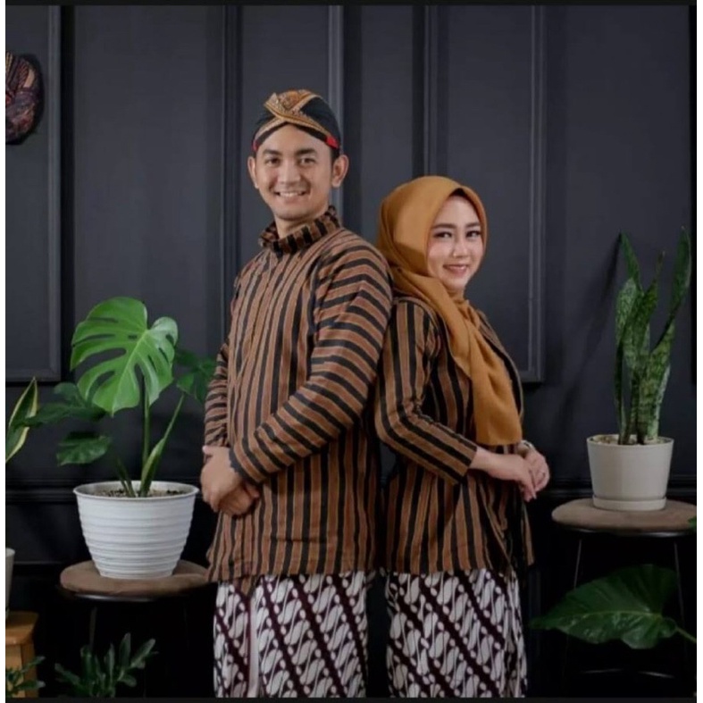 Jual Baju Lurik Adat Jawa Lurik Atasan Pria dan Kebaya Lurik Wanita | Shopee Indonesia