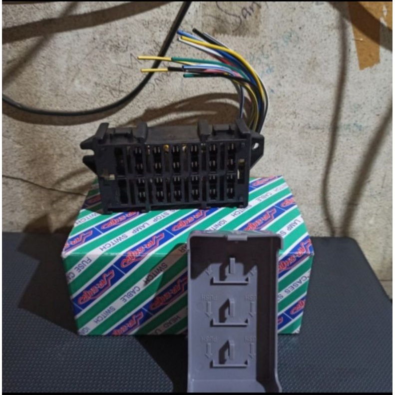 Jual fuse box / box sekring sekering Suzuki Jimny katana new | Shopee ...