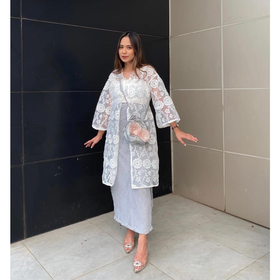 Jual JALEELA - AYANA OUTER (OUTER ONLY) - (INNER NOT INCLUDED) (KEBAYA KONDANGAN / MODERN ...