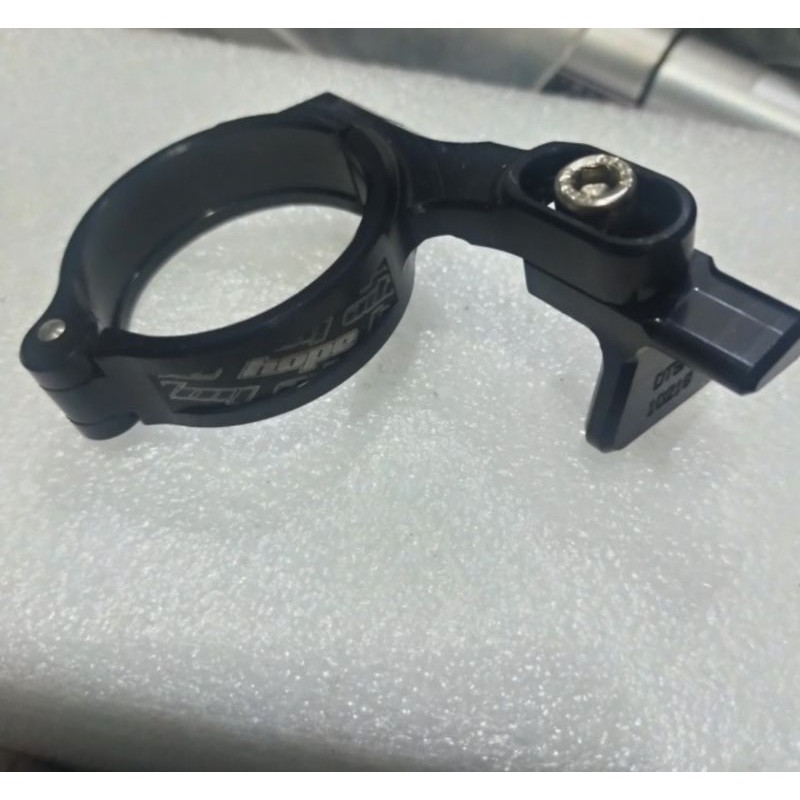 Jual CHAIN GUIDE SEAT TUBE LOW CLAMP by HOPE | Shopee Indonesia