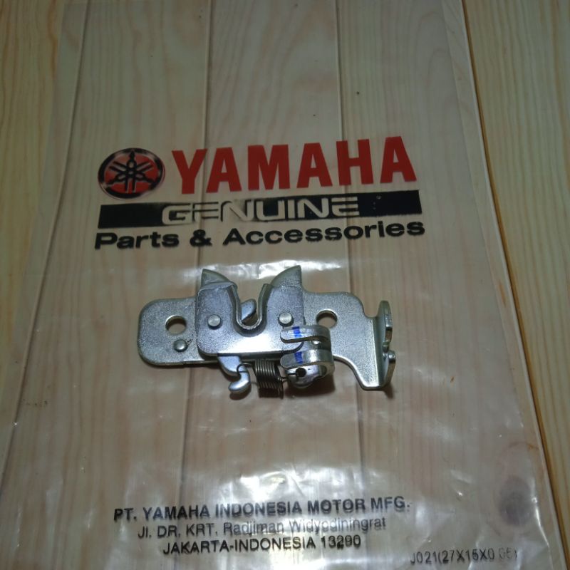 Jual ENGSEL KUNCI JOK SEAT LOCK JUPITER Z1 MX KING 150 FINO FI 115 LEXI ...