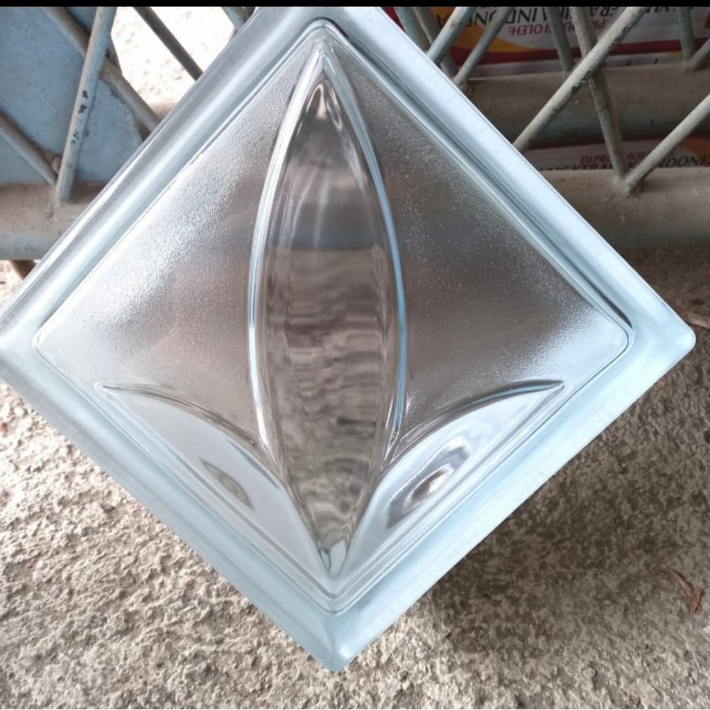 Jual GLASS BLOCK GELAS BLOK DIAMOND MULIA KACA- KACA ROSTER BOX 20X20 ...