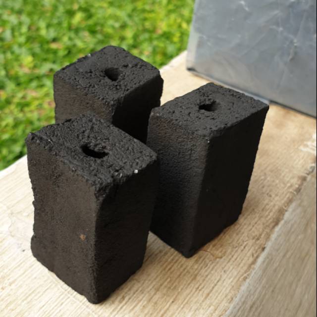 Jual Arang Barbeque (BBQ Briquette) Arang batok kelapa "Packing 1Kg isi ...