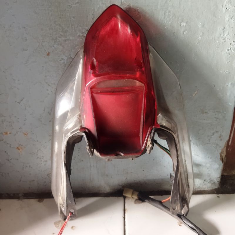 Jual stoplamp lampu belakang honda cs 1 cs one original murah | Shopee ...