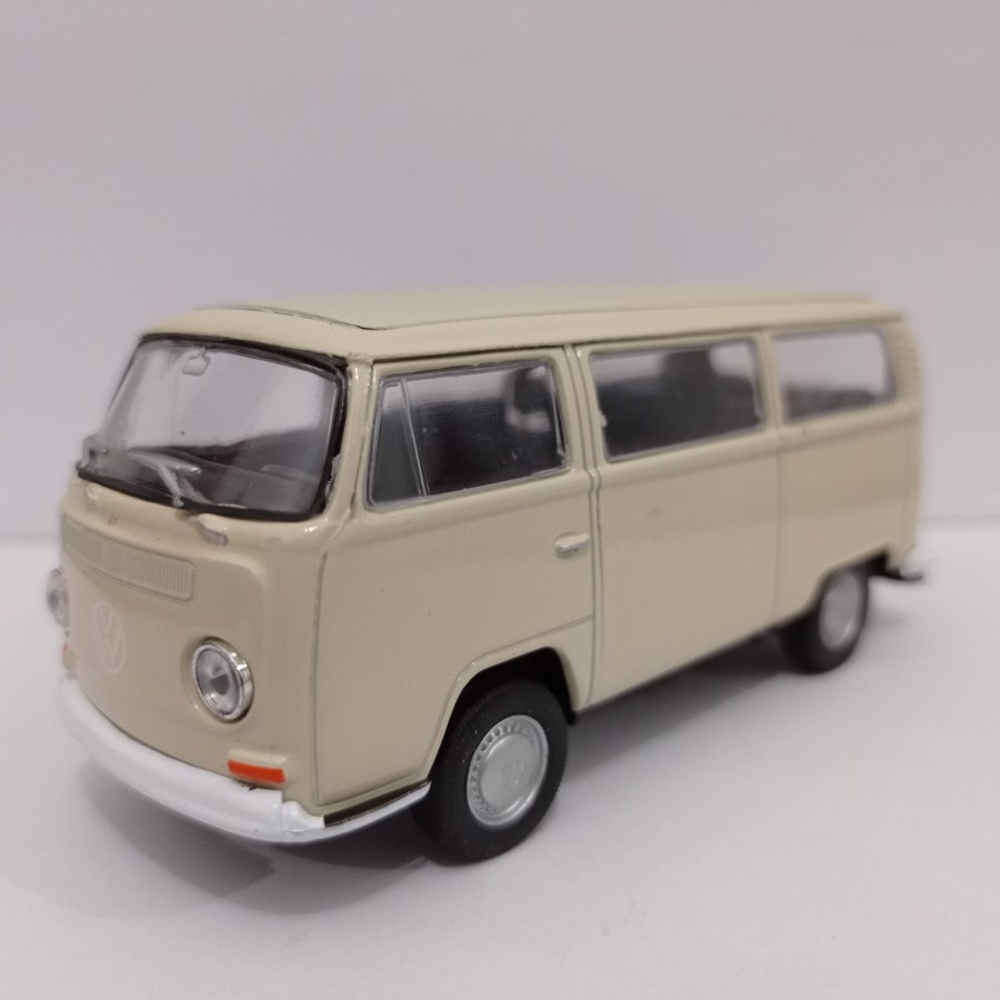 Jual Volkswagen Bus T2 cream 1972 diecast VW bis welly skala 36 bahan ...