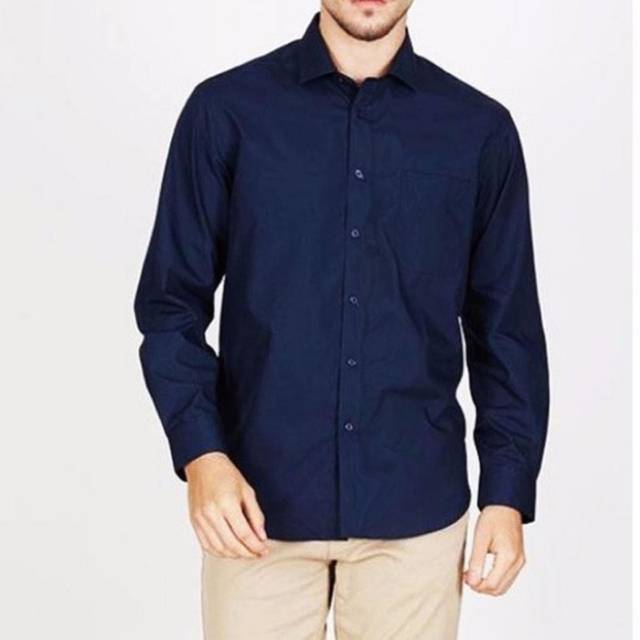 Jual Kemeja pria navy/biru dongker lengan panjang polos bahan katun halus dan lembut | Shopee ...