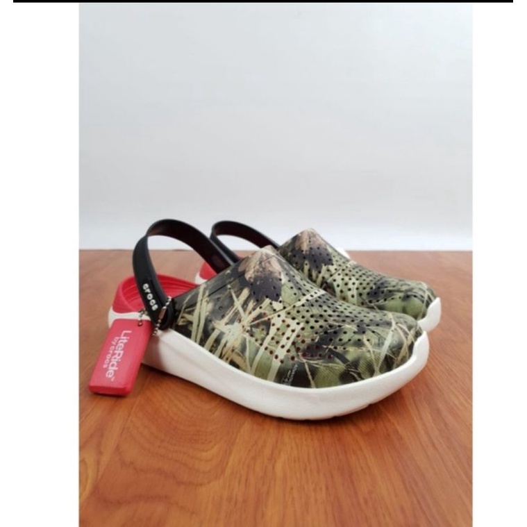 Jual Crocs Literide Clog motif /Sandal Crocs literide army / Crocs literide motif camoue / Crocs ...