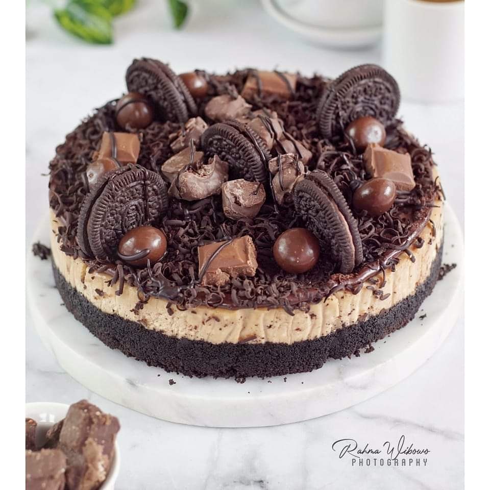 Jual CAKE - CHEESECAKE - CHEESE CAKE - CAKE KEJU - LOYANG 18 | Shopee ...