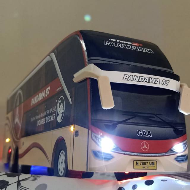 Jual miniatur Bus bis / mainan bus bis PANDAWA 87 DD lampu | Shopee ...