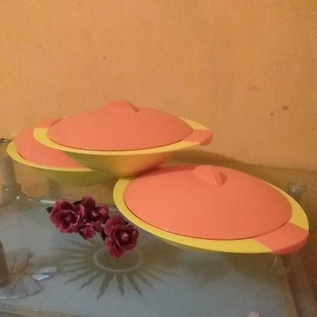 Jual Tupperware Legacy server 2.8 L harga satuan | Shopee Indonesia