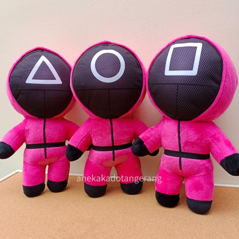 Jual BONEKA SQUID GAME BONEKA GELAS BONEKA BT21 BTS DORAEMON HELLO ...