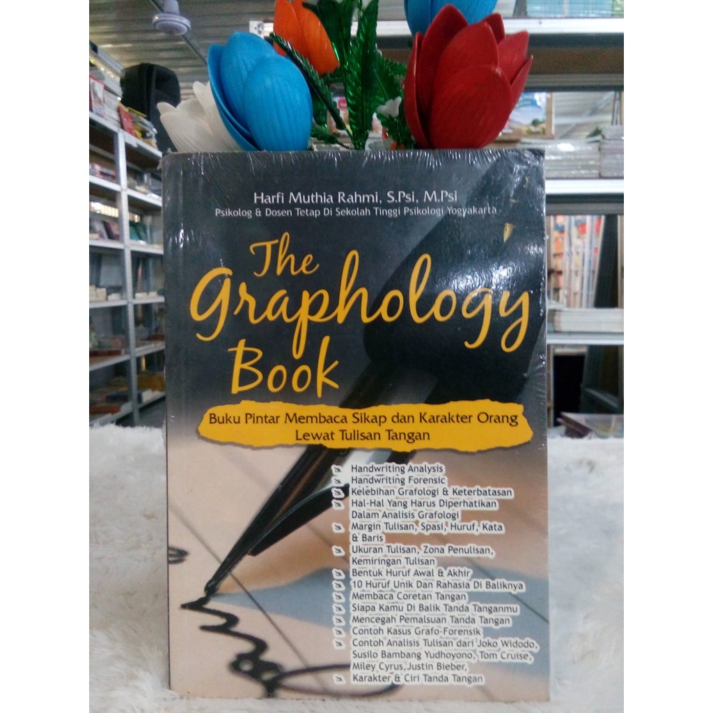 Jual ORIGINAL BUKU THE GRAPHOLOGY BOOK Buku Pintar Membaca Sikap Dan ...