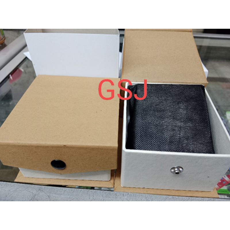 Jual BOX JAM TANGAN BOX KANCING BOX HADIAH PACKAGING | Shopee Indonesia