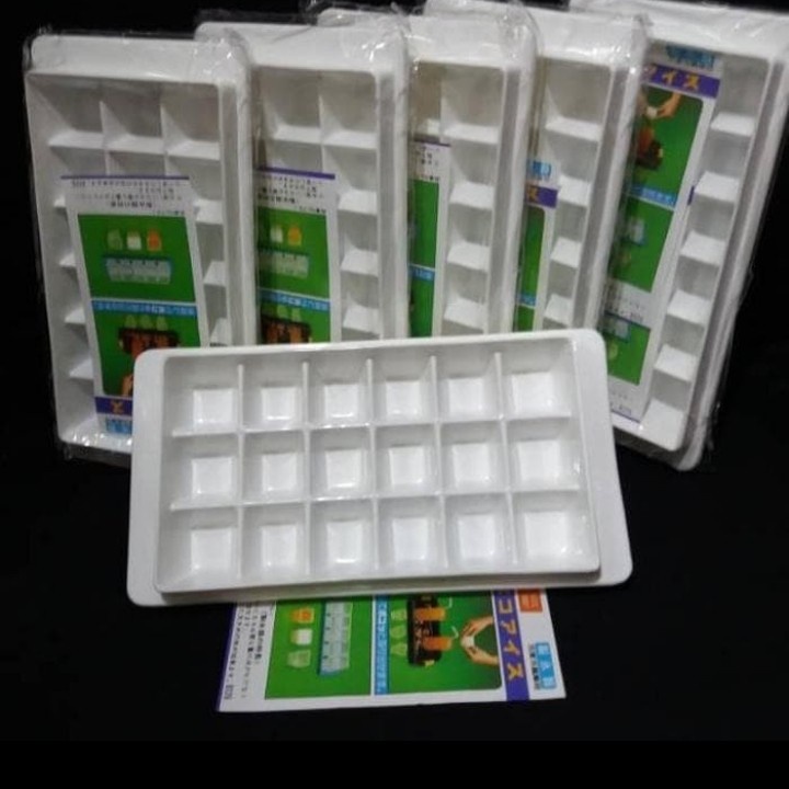 Jual Cetakan Es Batu - Lubang 18 - Ice Batu - Cetakan Es balok ...