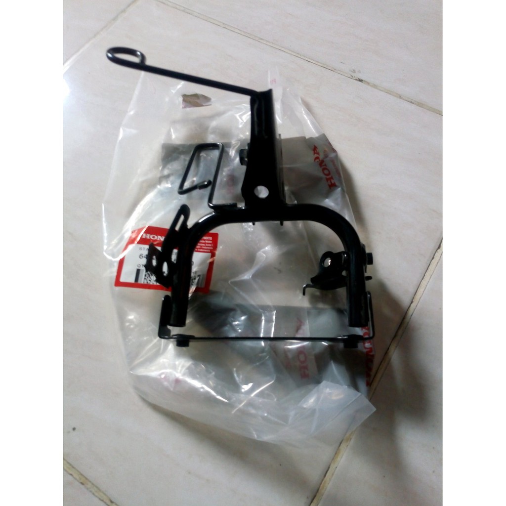 Jual besi dudukan tameng depan scoopy fi original AHM Terbaik | Shopee ...