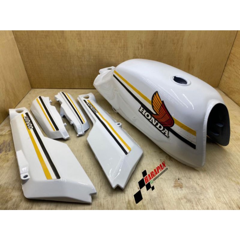 Jual paket hemat tangki honda win 100 warna putih set box aki win cover ...