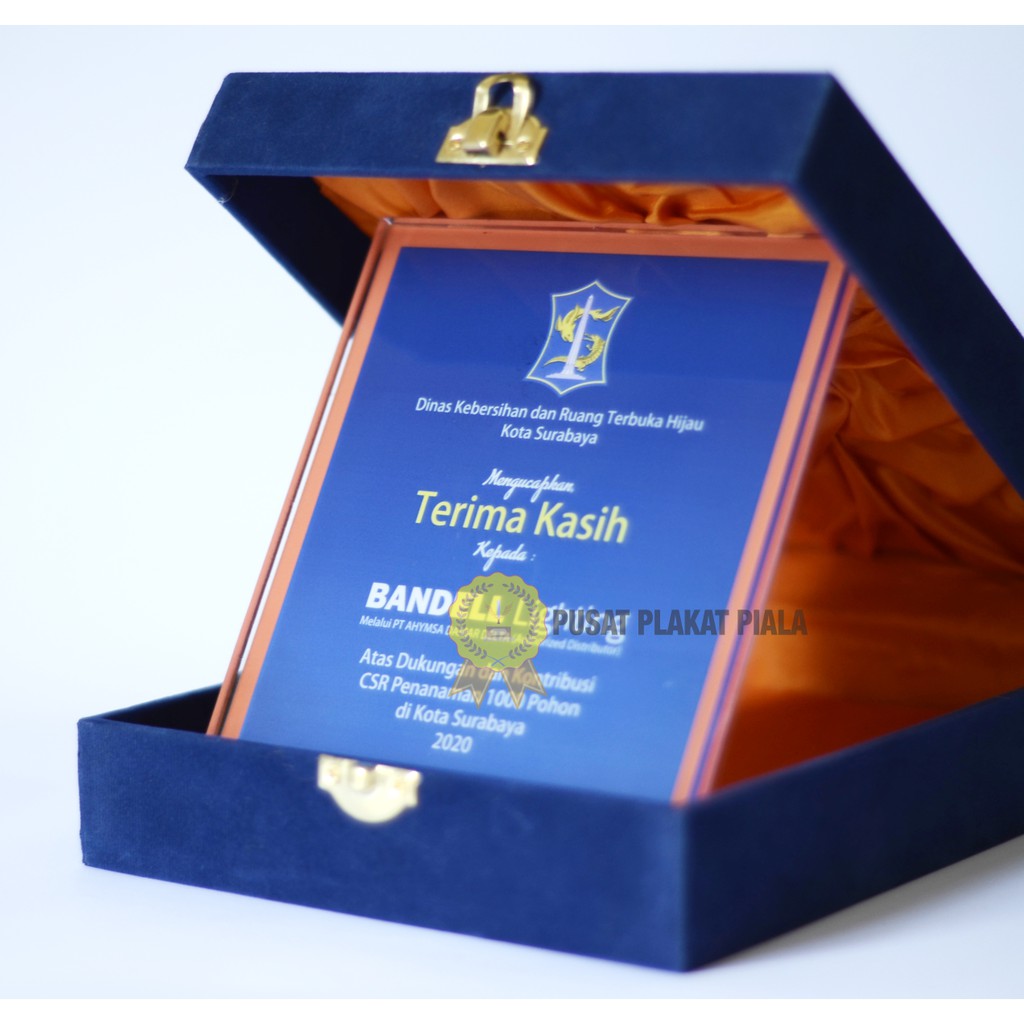 Jual VANDEL AKRILIK PLUS BOX SEHARI JADI | Shopee Indonesia