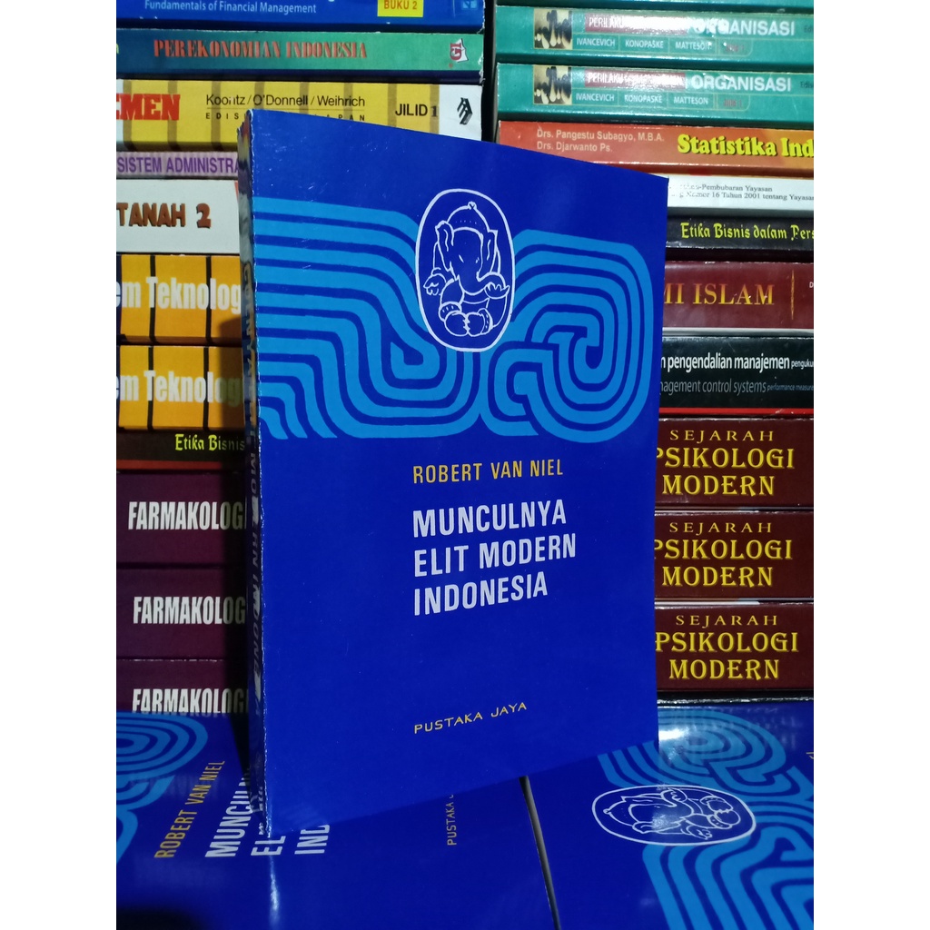 Jual Munculnya Elit Modern Indonesia oleh Robert van Niel | Shopee ...