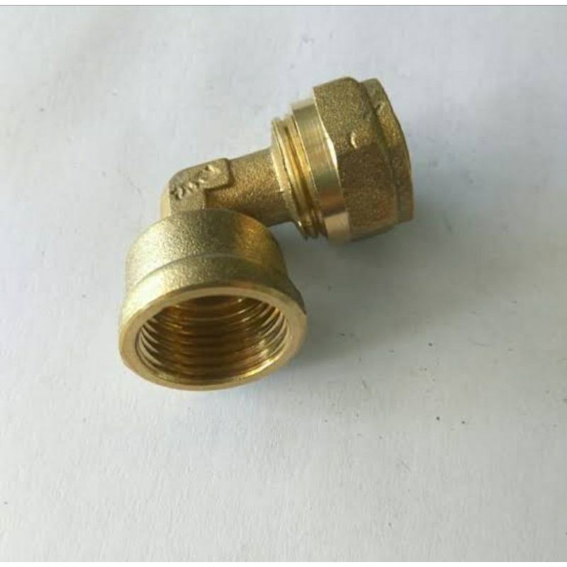 Jual keni knee sambungan belok air panas kuningan drat dalam 1/2 (uk) | Shopee Indonesia