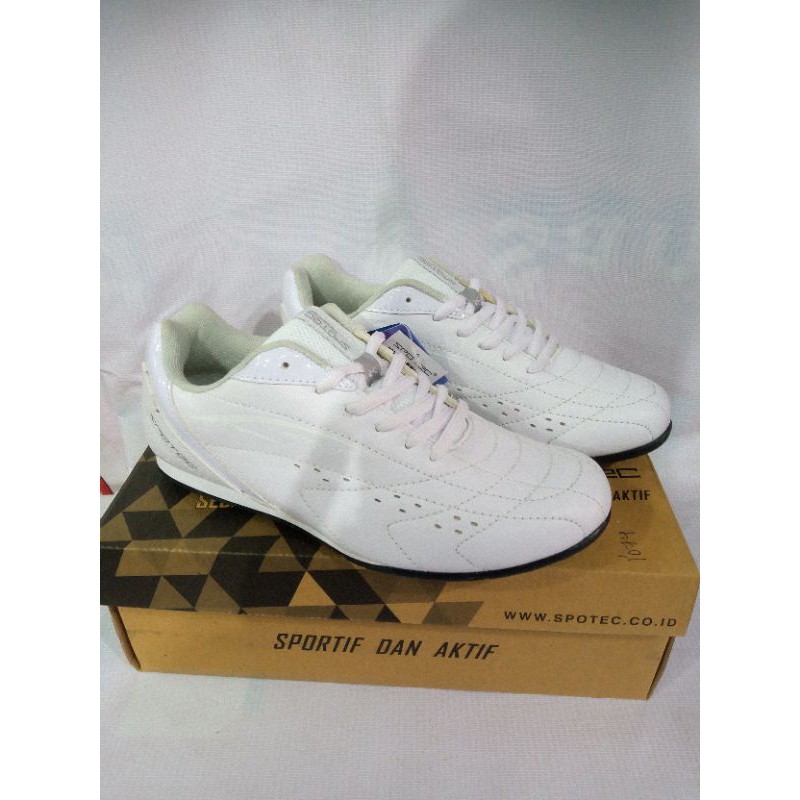 Jual sepatu Spotec Teakwondo putih/putih Aero 38/46 | Shopee Indonesia