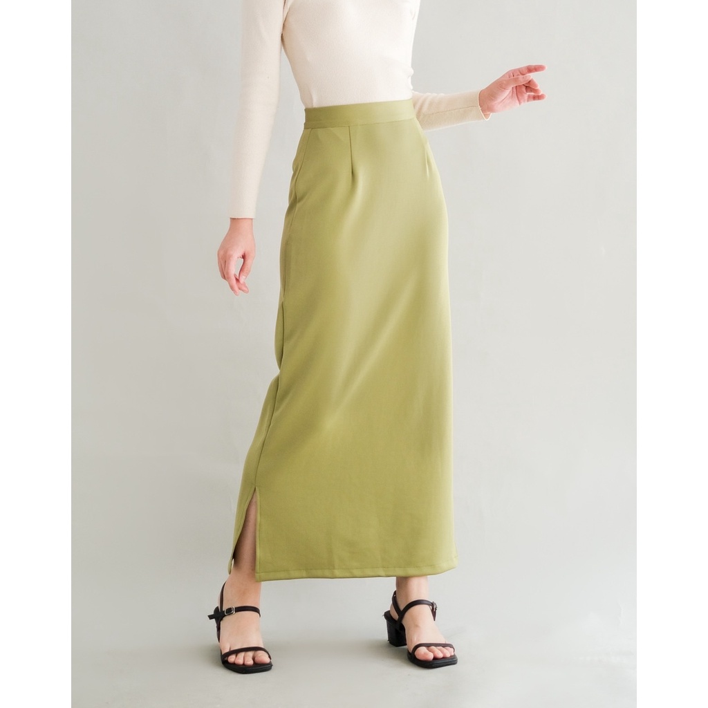 Jual Myrubylicious SHEINA BASIC LONG SKIRT | Shopee Indonesia