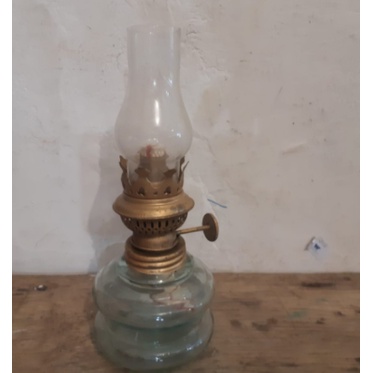 Jual Lampu teplok minyak tanah kaca jadul kecil | Shopee Indonesia