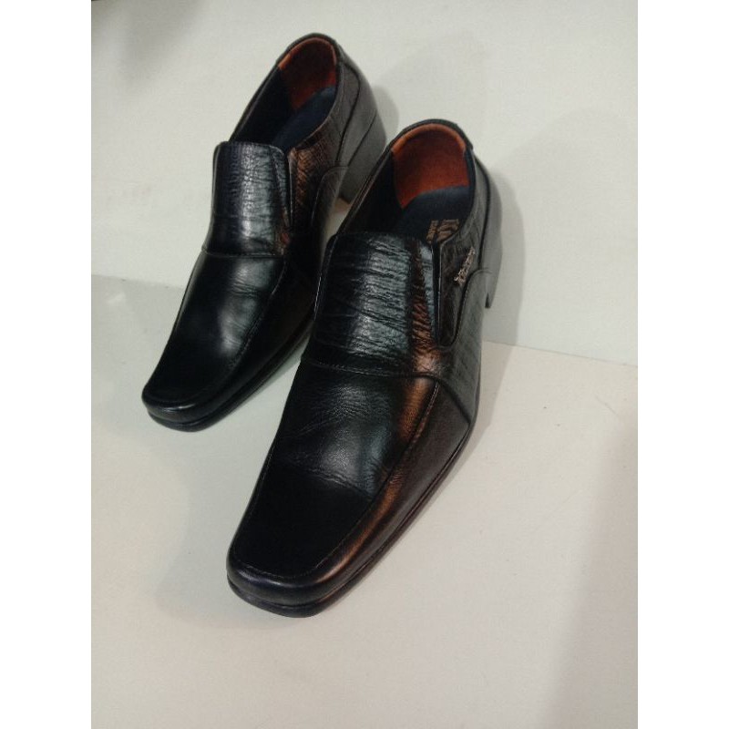 Jual FANTOPEL KEEJA CWO FULL KULIT SAPI ASLI tampilkan elegan ##sepatu ...