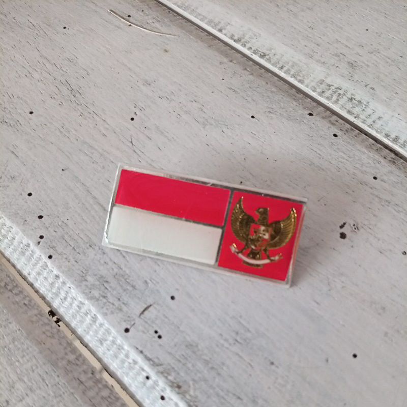 Jual Pin garuda merah putih bijian logam Fiber | Shopee Indonesia