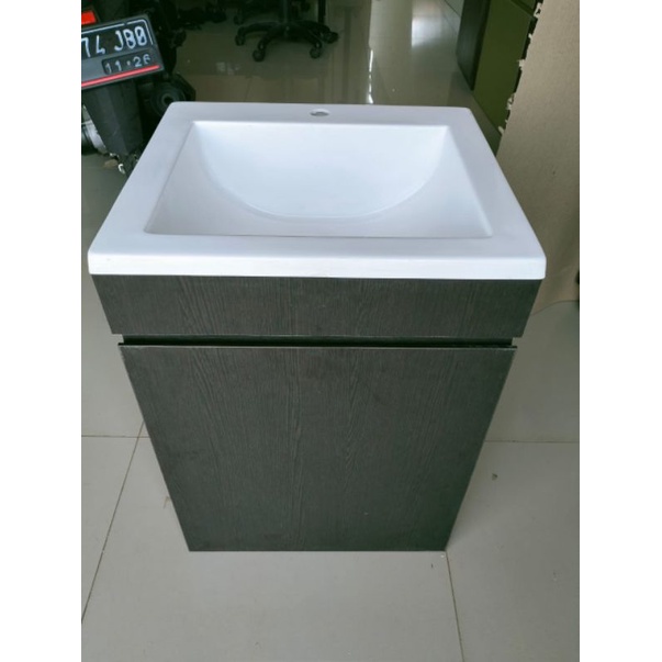 Jual Wastafel gantung set kabinet hitam / wastafel set kabinet hitam ...