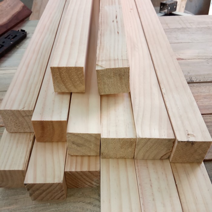 Jual Balok Kayu 3x3 Cm Panjang 100 Cm Isi 10 Batang Kaki Kursi Meja ...