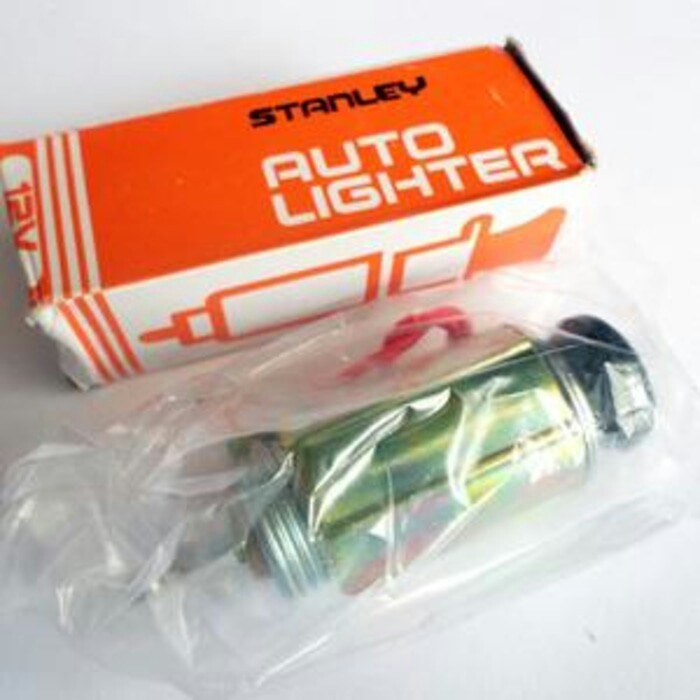 Jual Pemantik Colokan Rokok Mobil Socket Universal Cigarette Lighter ...