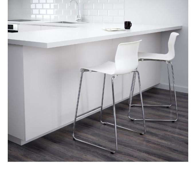 Jual KURSI BAR MODERN/BANGKU BAR BESI TINGGI DESAIN TERBARU 66CM_PUTIH ...