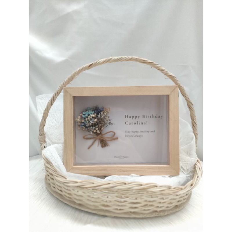 Jual Jenns Frame dried flower frame bingkai bunga kering custom kado ...