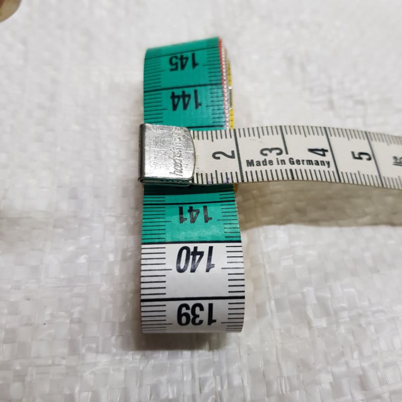 Jual METERAN JAHIT GERMAN METERAN PITA1.9cm | Shopee Indonesia