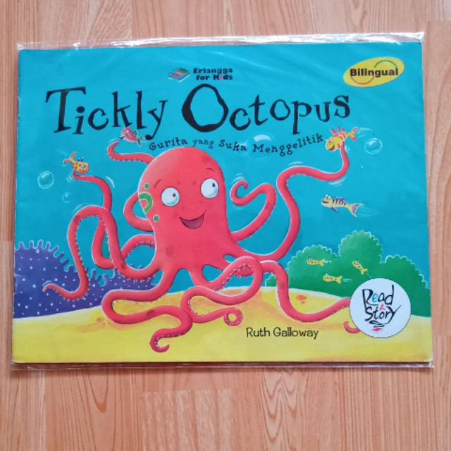 Jual Read Story Gurita yang suka menggelitik TICKLY OCTOPUS -BILINGUAL ...