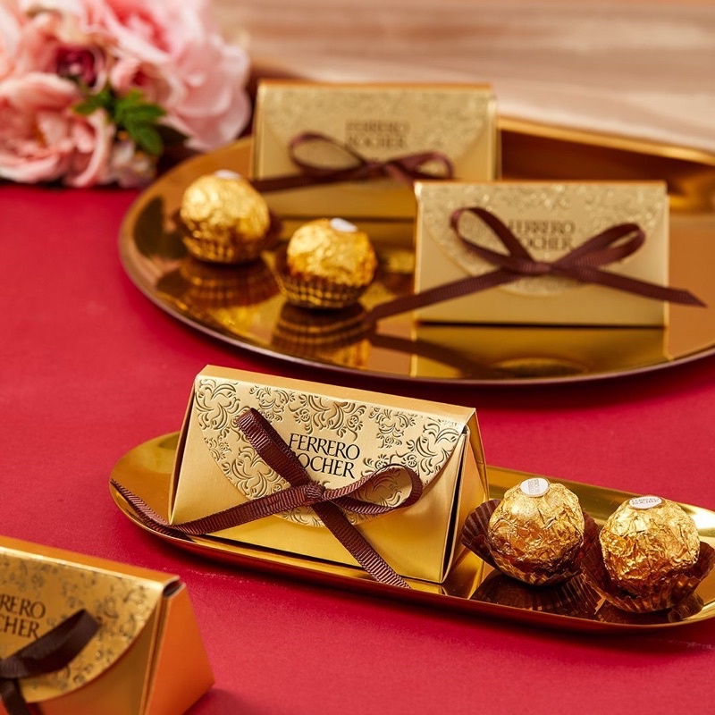 Jual Kotak Coklat Ferero isi 2 biji / Gift Box / souvernir Box | Shopee ...