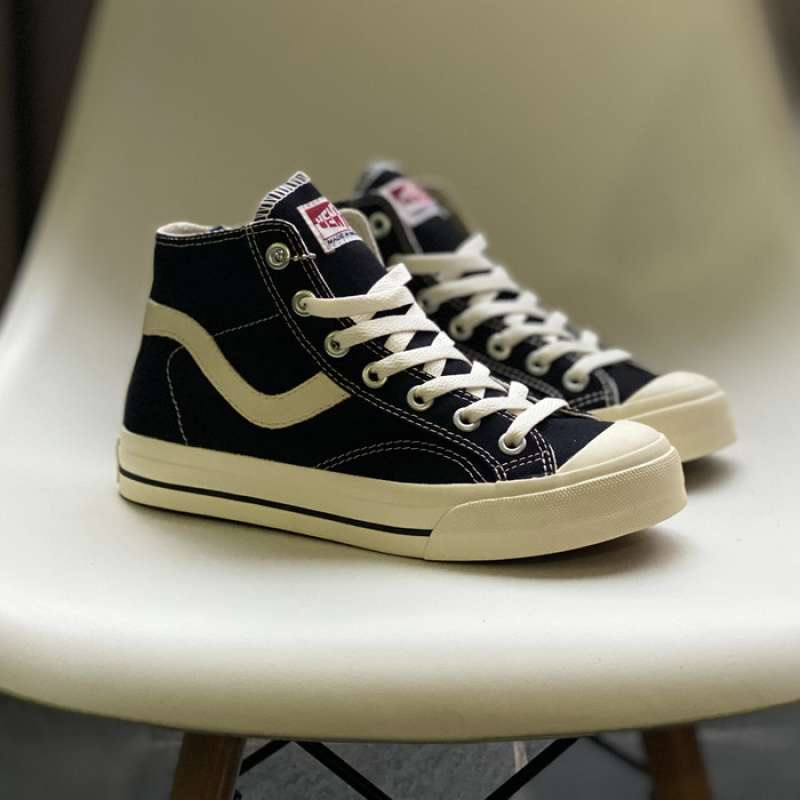 Jual Sepatu Ventela 70s Ethnic Black Natural High White High Low Original Vantela Ventella ...