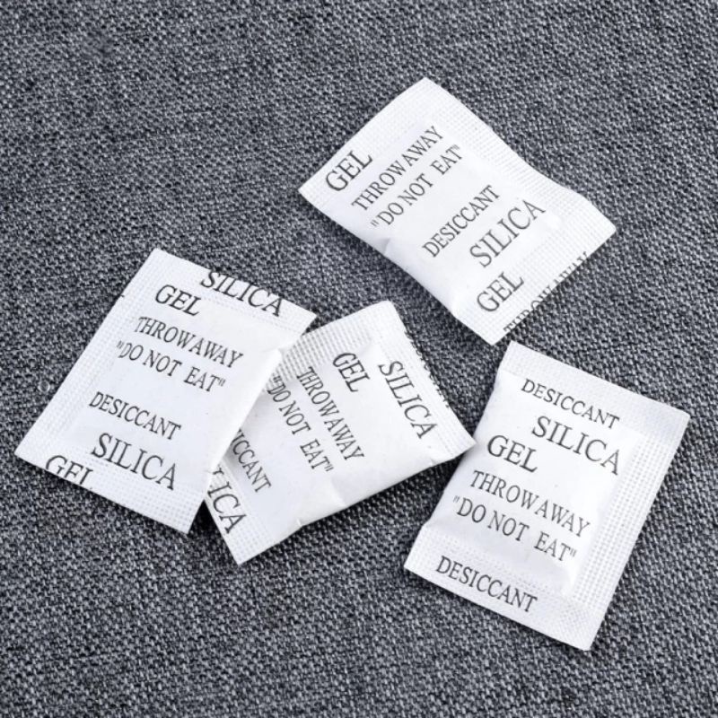 Jual Silica Gel Pengawet Pakaian Tas Jaket Baju Sepatu Sandal isi 100 ...