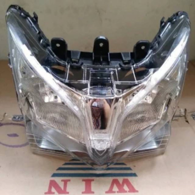 Jual Lampu Depan Vario Techno 125 2011 2012 2013 2014 | reflektor headlamp WIN | head lamp motor ...