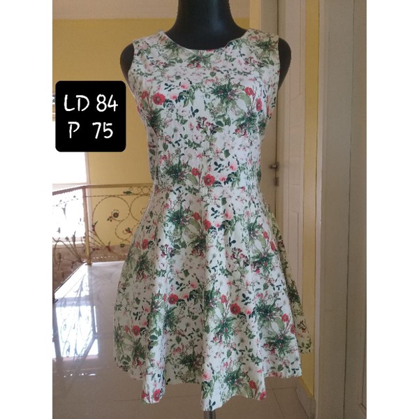 Jual D65 DRESS BUNGA2/STREC | Shopee Indonesia