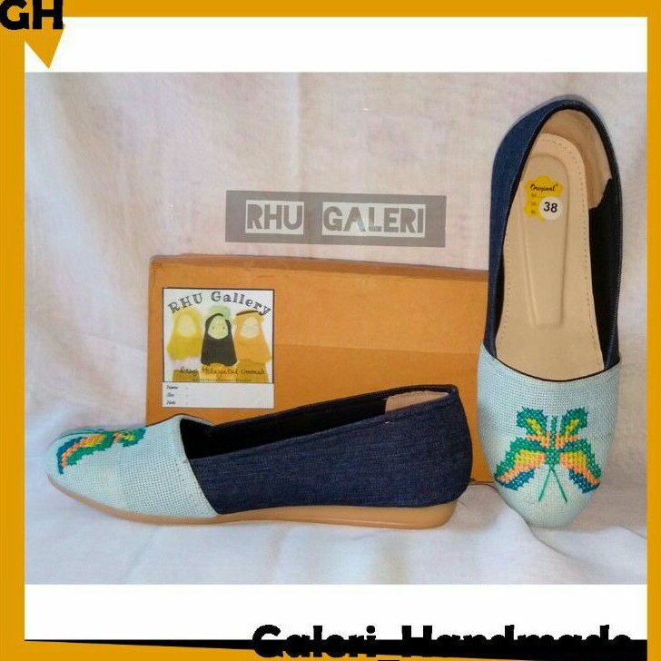 Jual SEPATU WANITA SULAM KAIN KRISTIK JEANS FLAT SHOES HANDMADE KULIAH ...