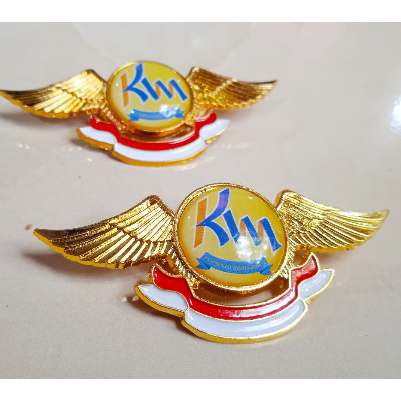 Jual Pin wing sayap Logo bisa custum | Shopee Indonesia