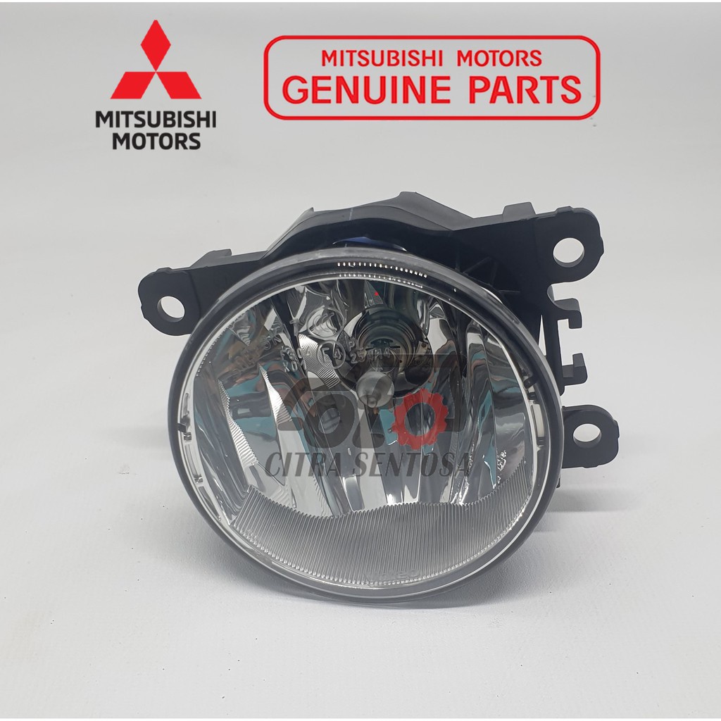 Jual Lampu Kabut XPander / FOG LAMP Xpander Original 100% Mitsubishi ...