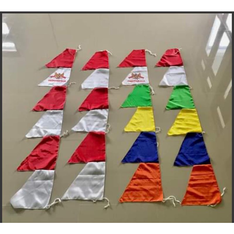 Jual Bendera UMBUL UMBUL 6 Titik Mata Warna Warni Merah Puituh Model Gergaji Zig Zag | Shopee ...