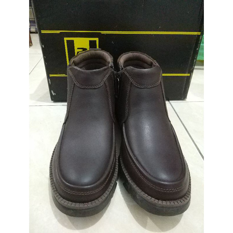 Jual sepatu Boots Pakalolo preloved/ second / bekas | Shopee Indonesia