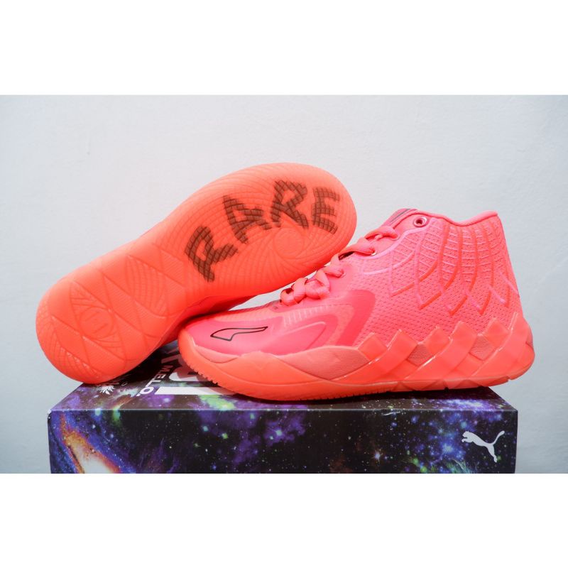 Jual SEPATU BASKET PUMA MB 01 HIGH RED BLAST | Shopee Indonesia