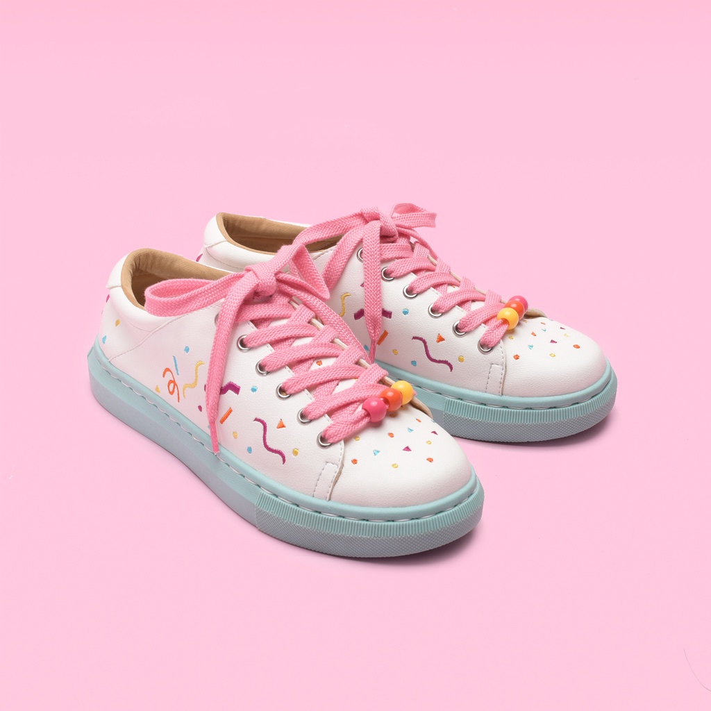 Jual IWEARUP chiko white sneakers | Shopee Indonesia