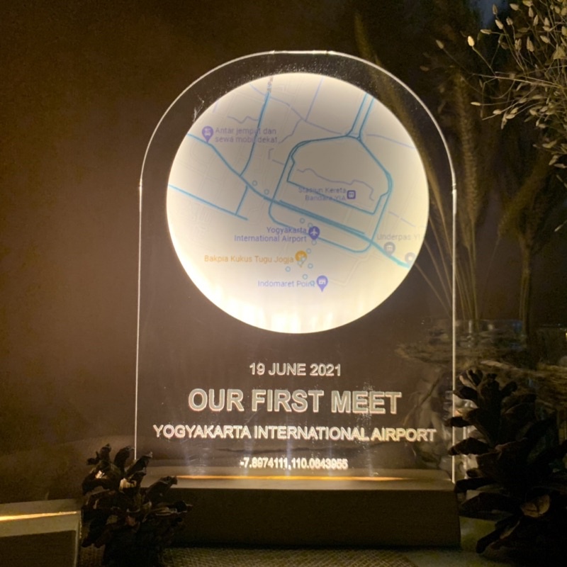 Jual Akrilik Custom Maps / Kado Wisuda / Kado Ulangtahun / Plakat ...