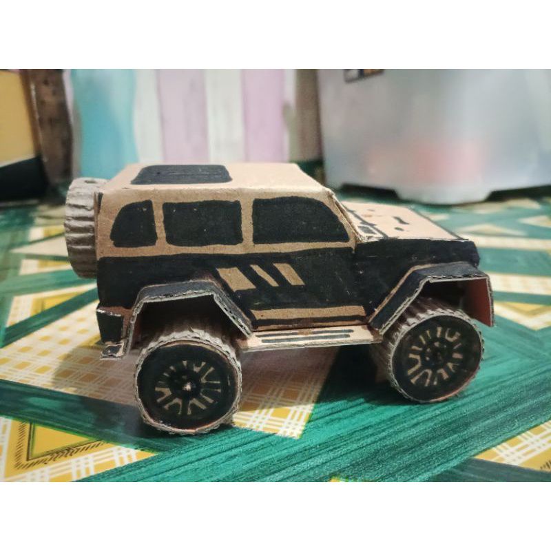 Jual Kerajinan kardus/miniatur mobil kardus/prakarya kardus/ DIY cardboard Car | Shopee Indonesia