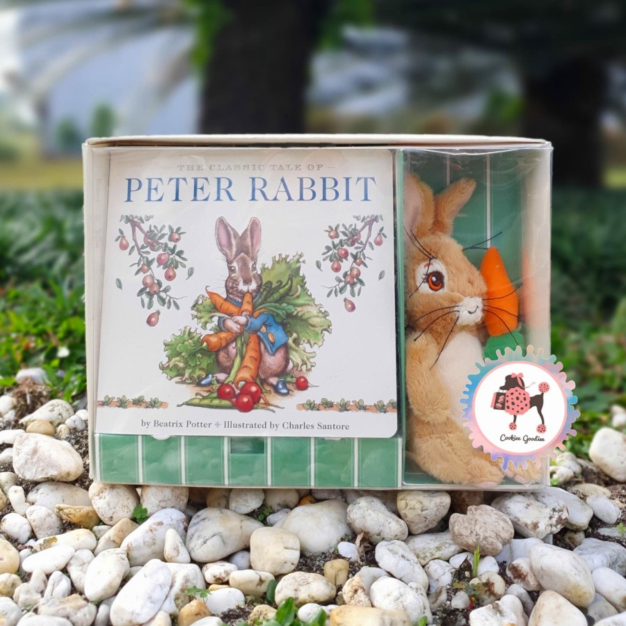 Jual Peter Rabbit Gift Set - Classic Board Book & Peter Rabbit Plush ...